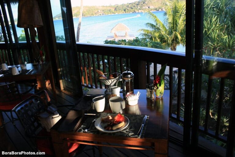 Sofitel Private Island Manu Tuki Restaurant - Island Travel Guide